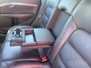 Pelēks Volvo XC70 2012 Rīga, ar dzinēja tilpumu 2.40 L un nobraukumu 370 tūkst. km par 8400 €, foto 23 vietnē AUTOMOTO.COM.LV