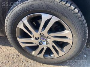 Pelēks Volvo XC70 2012 Rīga, ar dzinēja tilpumu 2.40 L un nobraukumu 370 tūkst. km par 8400 €, foto 27 vietnē AUTOMOTO.COM.LV