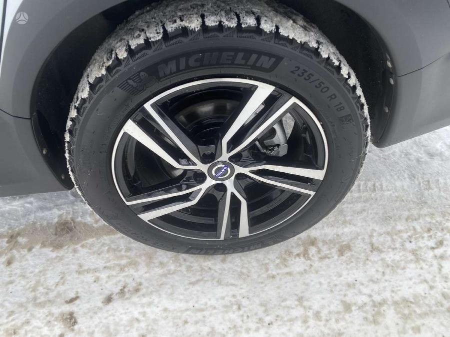 Pelēks Volvo XC70 2014 Šauļi, ar dzinēja tilpumu 2.40 L un nobraukumu 299 tūkst. km par 13400 €, foto 15 vietnē AUTOMOTO.COM.LV