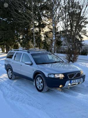 Grey Volvo XC70 2001 in Plunge, with an engine capacity of 2.49 L and mileage of 239 thousand km for 2400 €, photo 37 on AUTOMOTO.COM.LV