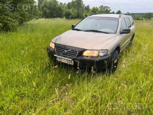 Серый Вольво ХС70 2002 в Айзкраукле, объемом двигателя 2.40 л и пробегом 515 тыс. км за 1450 €, фото  на AUTOMOTO.COM.LV