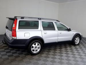 Grey Volvo XC70 2002 in Tallinn, with an engine capacity of 2.40 L and mileage of 352 thousand km for 1799 €, photo 11 on AUTOMOTO.COM.LV