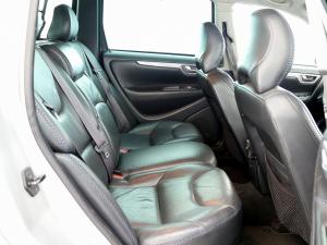 Grey Volvo XC70 2002 in Tallinn, with an engine capacity of 2.40 L and mileage of 352 thousand km for 1799 €, photo 15 on AUTOMOTO.COM.LV
