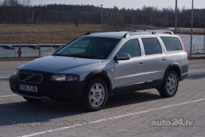 Pelēks Volvo XC70 2003 Tallina, ar dzinēja tilpumu 2.40 L un nobraukumu 397 tūkst. km par 3700 €, foto  vietnē AUTOMOTO.COM.LV