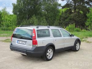 Pelēks Volvo XC70 2003 Rīga, ar dzinēja tilpumu 2.40 L un nobraukumu 0 tūkst. km par 1300 €, foto 4 vietnē AUTOMOTO.COM.LV