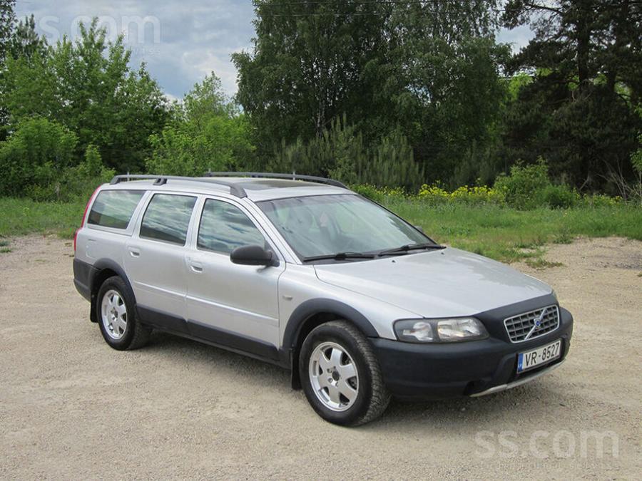 Pelēks Volvo XC70 2003 Rīga, ar dzinēja tilpumu 2.40 L un nobraukumu 0 tūkst. km par 1300 €, foto 6 vietnē AUTOMOTO.COM.LV