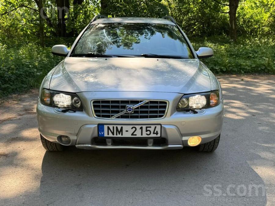 Серый Вольво ХС70 2003 в Рига, объемом двигателя 2.50 л и пробегом 0 тыс. км за 3299 €, фото 9 на AUTOMOTO.COM.LV