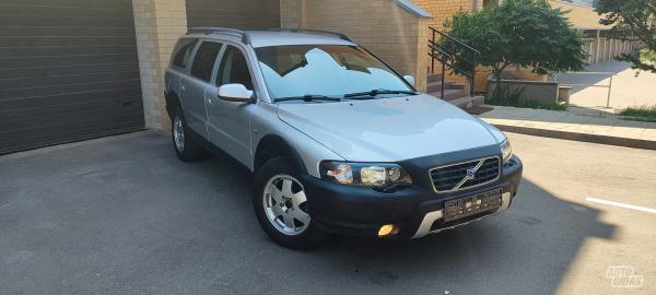 Pelēks Volvo XC70 2003 Viļņa, ar dzinēja tilpumu 2.50 L un nobraukumu 262 tūkst. km par 2600 €, foto 3 vietnē AUTOMOTO.COM.LV