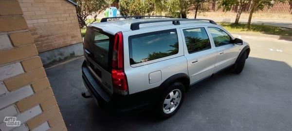 Pelēks Volvo XC70 2003 Viļņa, ar dzinēja tilpumu 2.50 L un nobraukumu 262 tūkst. km par 2600 €, foto 5 vietnē AUTOMOTO.COM.LV