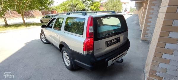 Pelēks Volvo XC70 2003 Viļņa, ar dzinēja tilpumu 2.50 L un nobraukumu 262 tūkst. km par 2600 €, foto 6 vietnē AUTOMOTO.COM.LV