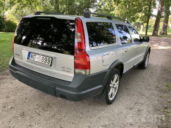 Pelēks Volvo XC70 2003 Jelgava, ar dzinēja tilpumu 2.40 L un nobraukumu 317 tūkst. km par 2450 €, foto 8 vietnē AUTOMOTO.COM.LV