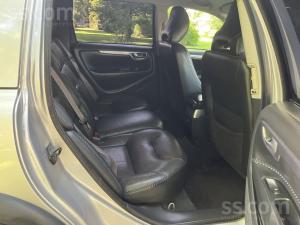 Pelēks Volvo XC70 2003 Jelgava, ar dzinēja tilpumu 2.40 L un nobraukumu 317 tūkst. km par 2450 €, foto 15 vietnē AUTOMOTO.COM.LV