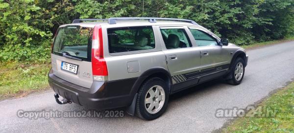 Grey Volvo XC70 2003 in Tallinn, with an engine capacity of 2.50 L and mileage of 430 thousand km for 1590 €, photo 6 on AUTOMOTO.COM.LV