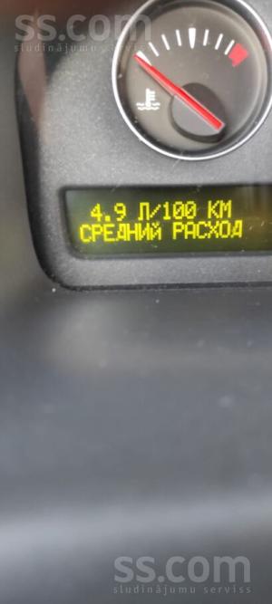 Серый Вольво ХС70 2003 в Рига, объемом двигателя 2.40 л и пробегом 483 тыс. км за 1600 €, фото 9 на AUTOMOTO.COM.LV