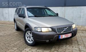 Grey Volvo XC70 2004 in Riga, with an engine capacity of 2.40 L and mileage of 345 thousand km for 3790 €, photo 7 on AUTOMOTO.COM.LV