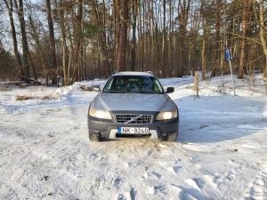 Pelēks Volvo XC70 2004 Rīga, ar dzinēja tilpumu 2.50 L un nobraukumu 272 tūkst. km par 2700 €, foto 2 vietnē AUTOMOTO.COM.LV