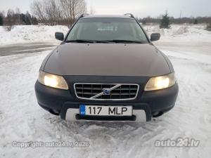 Pelēks Volvo XC70 2004 Rapla, ar dzinēja tilpumu 2.40 L un nobraukumu 385 tūkst. km par 3500 €, foto 3 vietnē AUTOMOTO.COM.LV