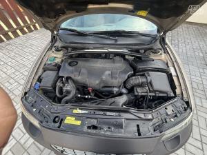 Grey Volvo XC70 2004 in Plunge, with an engine capacity of 2.40 L and mileage of 347 thousand km for 2500 €, photo 17 on AUTOMOTO.COM.LV