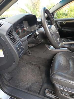 Pelēks Volvo XC70 2004 Viļņa, ar dzinēja tilpumu 2.40 L un nobraukumu 322 tūkst. km par 3400 €, foto 12 vietnē AUTOMOTO.COM.LV
