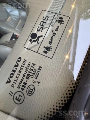 Pelēks Volvo XC70 2004 Rīga, ar dzinēja tilpumu 2.40 L un nobraukumu 409 tūkst. km par 2450 €, foto 13 vietnē AUTOMOTO.COM.LV