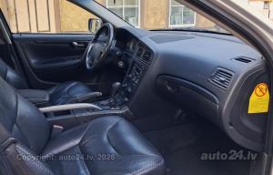 Pelēks Volvo XC70 2004 Paide, ar dzinēja tilpumu 2.40 L un nobraukumu 0 tūkst. km par 4450 €, foto 9 vietnē AUTOMOTO.COM.LV