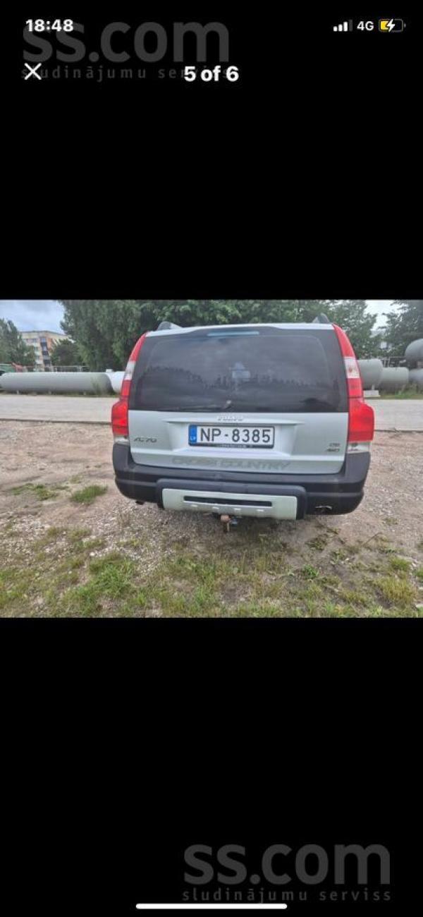 Pelēks Volvo XC70 2004 Liepāja, ar dzinēja tilpumu 2.40 L un nobraukumu 510 tūkst. km par 2050 €, foto 6 vietnē AUTOMOTO.COM.LV