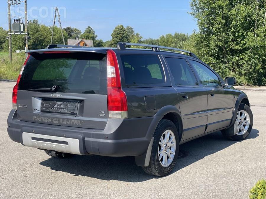 Pelēks Volvo XC70 2005 Rīga, ar dzinēja tilpumu 2.40 L un nobraukumu 0 tūkst. km par 4750 €, foto 4 vietnē AUTOMOTO.COM.LV