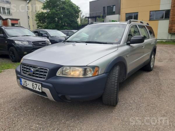 Pelēks Volvo XC70 2005 Daugavpils, ar dzinēja tilpumu 2.40 L un nobraukumu 0 tūkst. km par 2950 €, foto 3 vietnē AUTOMOTO.COM.LV