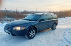 Pelēks Volvo XC70 2005 Viļņa, ar dzinēja tilpumu 2.40 L un nobraukumu 402 tūkst. km par 2600 €, foto 2 vietnē AUTOMOTO.COM.LV