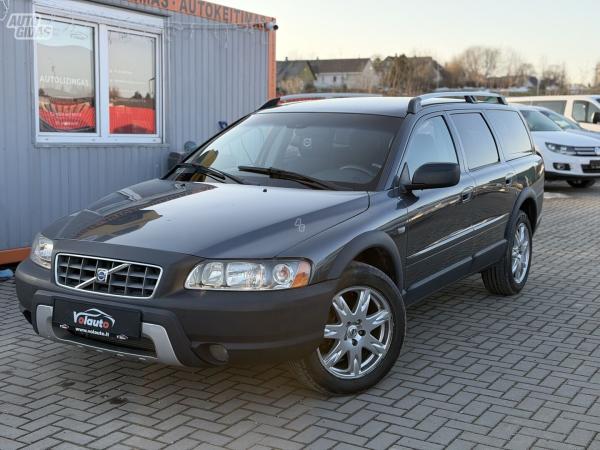 Pelēks Volvo XC70 2005 Viļņa, ar dzinēja tilpumu 2.40 L un nobraukumu 365 tūkst. km par 2500 €, foto 1 vietnē AUTOMOTO.COM.LV
