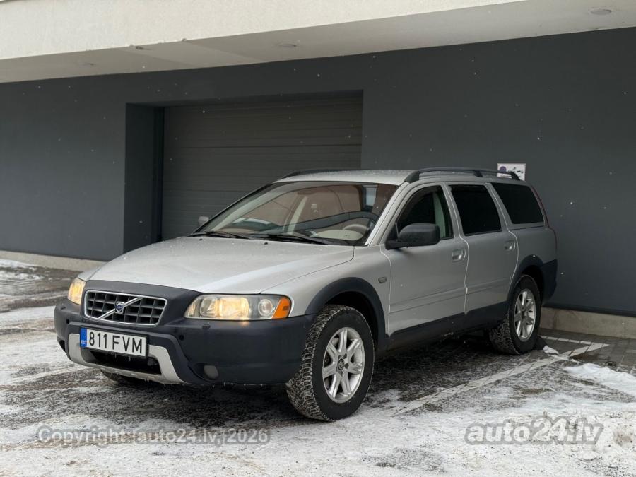 Серый Вольво ХС70 2005 в Таллин, объемом двигателя 2.40 л и пробегом 0 тыс. км за 3150 €, фото 3 на AUTOMOTO.COM.LV