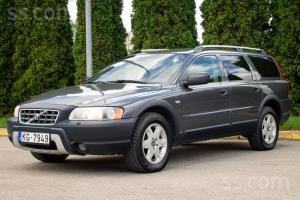 Grey Volvo XC70 2005 in Jelgava, with an engine capacity of 2.40 L and mileage of 353 thousand km for 2800 €, photo 4 on AUTOMOTO.COM.LV