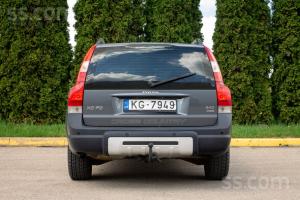 Grey Volvo XC70 2005 in Jelgava, with an engine capacity of 2.40 L and mileage of 353 thousand km for 2800 €, photo 6 on AUTOMOTO.COM.LV