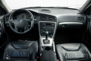 Grey Volvo XC70 2005 in Jelgava, with an engine capacity of 2.40 L and mileage of 353 thousand km for 2800 €, photo 12 on AUTOMOTO.COM.LV