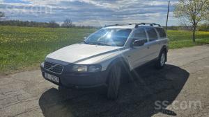 Pelēks Volvo XC70 2005 Talsi, ar dzinēja tilpumu 2.40 L un nobraukumu 484 tūkst. km par 3200 €, foto 3 vietnē AUTOMOTO.COM.LV
