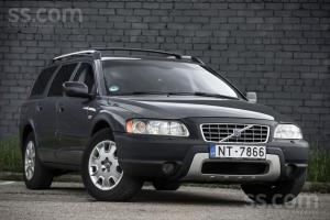 Grey Volvo XC70 2005 in Tukums, with an engine capacity of 2.40 L and mileage of 0 thousand km for 4200 €, photo 6 on AUTOMOTO.COM.LV