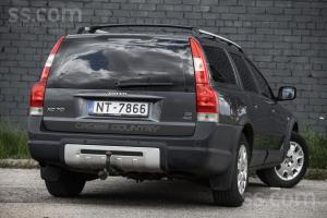 Grey Volvo XC70 2005 in Tukums, with an engine capacity of 2.40 L and mileage of 0 thousand km for 4200 €, photo 7 on AUTOMOTO.COM.LV