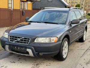 Grey Volvo XC70 2005 in Riga, with an engine capacity of 2.40 L and mileage of 274 thousand km for 4590 €, photo 3 on AUTOMOTO.COM.LV