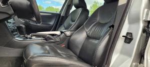 Pelēks Volvo XC70 2005 Rīga, ar dzinēja tilpumu 2.40 L un nobraukumu 353 tūkst. km par 3990 €, foto 13 vietnē AUTOMOTO.COM.LV