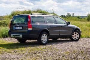 Pelēks Volvo XC70 2005 Rīga, ar dzinēja tilpumu 2.50 L un nobraukumu 260 tūkst. km par 5490 €, foto 5 vietnē AUTOMOTO.COM.LV