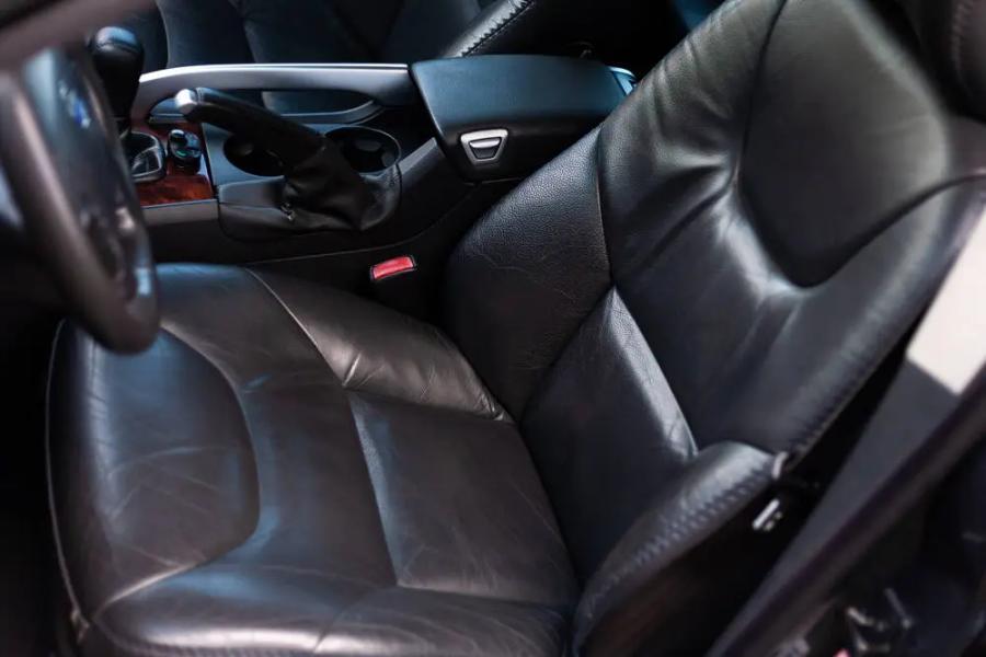 Pelēks Volvo XC70 2005 Rīga, ar dzinēja tilpumu 2.50 L un nobraukumu 260 tūkst. km par 5490 €, foto 22 vietnē AUTOMOTO.COM.LV