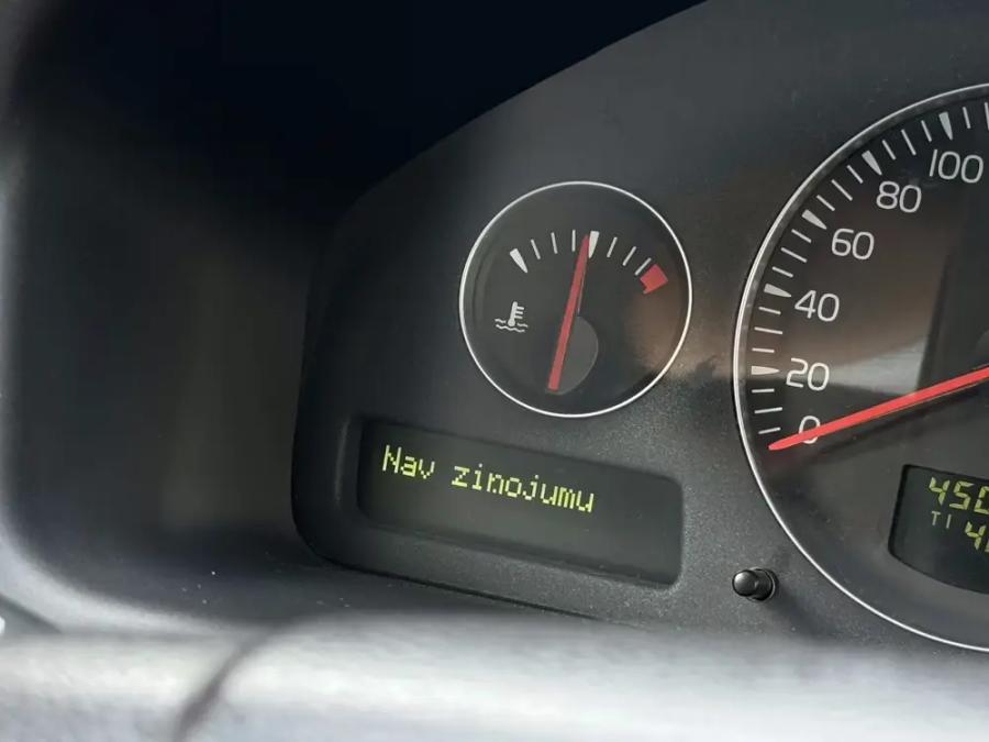 Серый Вольво ХС70 2005 в Юрмала, объемом двигателя 2.40 л и пробегом 450 тыс. км за 3490 €, фото 19 на AUTOMOTO.COM.LV