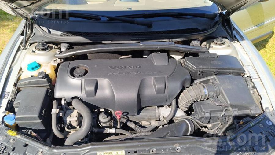 Pelēks Volvo XC70 2005 Rīga, ar dzinēja tilpumu 2.40 L un nobraukumu 283 tūkst. km par 3500 €, foto 12 vietnē AUTOMOTO.COM.LV