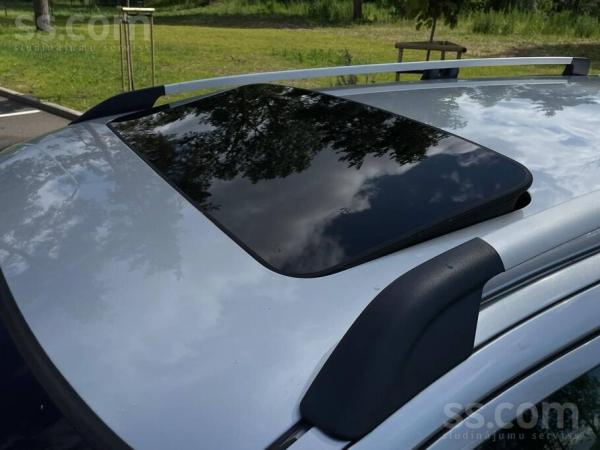 Grey Volvo XC70 2005 in Riga, with an engine capacity of 2.40 L and mileage of 445 thousand km for 3450 €, photo 9 on AUTOMOTO.COM.LV