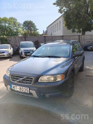 Grey Volvo XC70 2005 in Riga, with an engine capacity of 2.40 L and mileage of 560 thousand km for 1800 €, photo  on AUTOMOTO.COM.LV