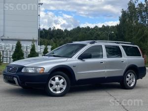 Pelēks Volvo XC70 2005 Rīga, ar dzinēja tilpumu 2.40 L un nobraukumu 349 tūkst. km par 4350 €, foto 4 vietnē AUTOMOTO.COM.LV