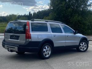 Pelēks Volvo XC70 2005 Rīga, ar dzinēja tilpumu 2.40 L un nobraukumu 349 tūkst. km par 4350 €, foto 8 vietnē AUTOMOTO.COM.LV