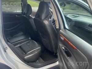 Pelēks Volvo XC70 2005 Rīga, ar dzinēja tilpumu 2.40 L un nobraukumu 349 tūkst. km par 4350 €, foto 12 vietnē AUTOMOTO.COM.LV
