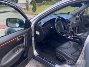 Pelēks Volvo XC70 2005 Rīga, ar dzinēja tilpumu 2.40 L un nobraukumu 349 tūkst. km par 4350 €, foto 14 vietnē AUTOMOTO.COM.LV