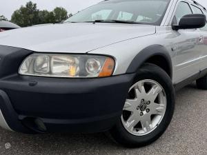 Pelēks Volvo XC70 2005 Viļņa, ar dzinēja tilpumu 2.40 L un nobraukumu 334 tūkst. km par 2990 €, foto 8 vietnē AUTOMOTO.COM.LV